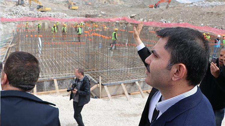 Bakan Kurum: 32 bin konutun inşasına başladık - Ekonomi Haberleri Bakan Kurum: 32 bin konutun inşasına başladık - Ekonomi Haberleri