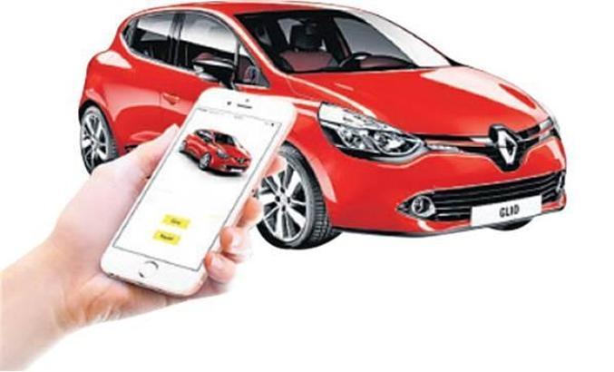 Clio Connect’le akıllı hizmet