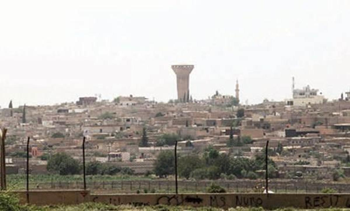 Kamışlı’da Esad yönetimine ait askeri üsde patlama! - Vatan Gazetesi ...