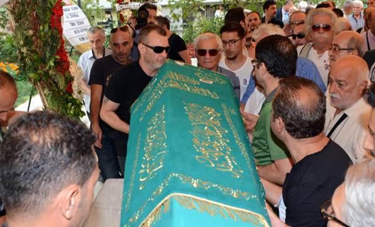 Nezih Tuncay'a büyük vefasızlık - Vatan Gazetesi Magazin Haberleri