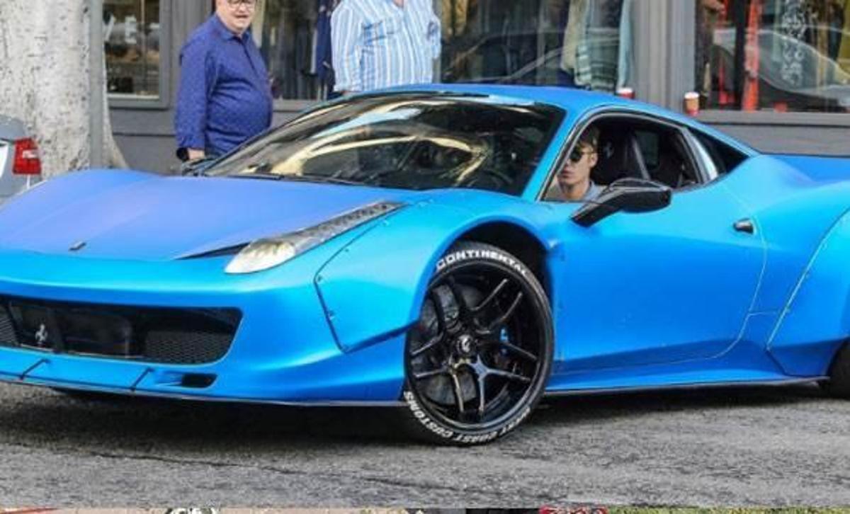 Dünyaca ünlü şarkıcı Ferrari’sini kaybetti - Vatan Gazetesi Magazin ...