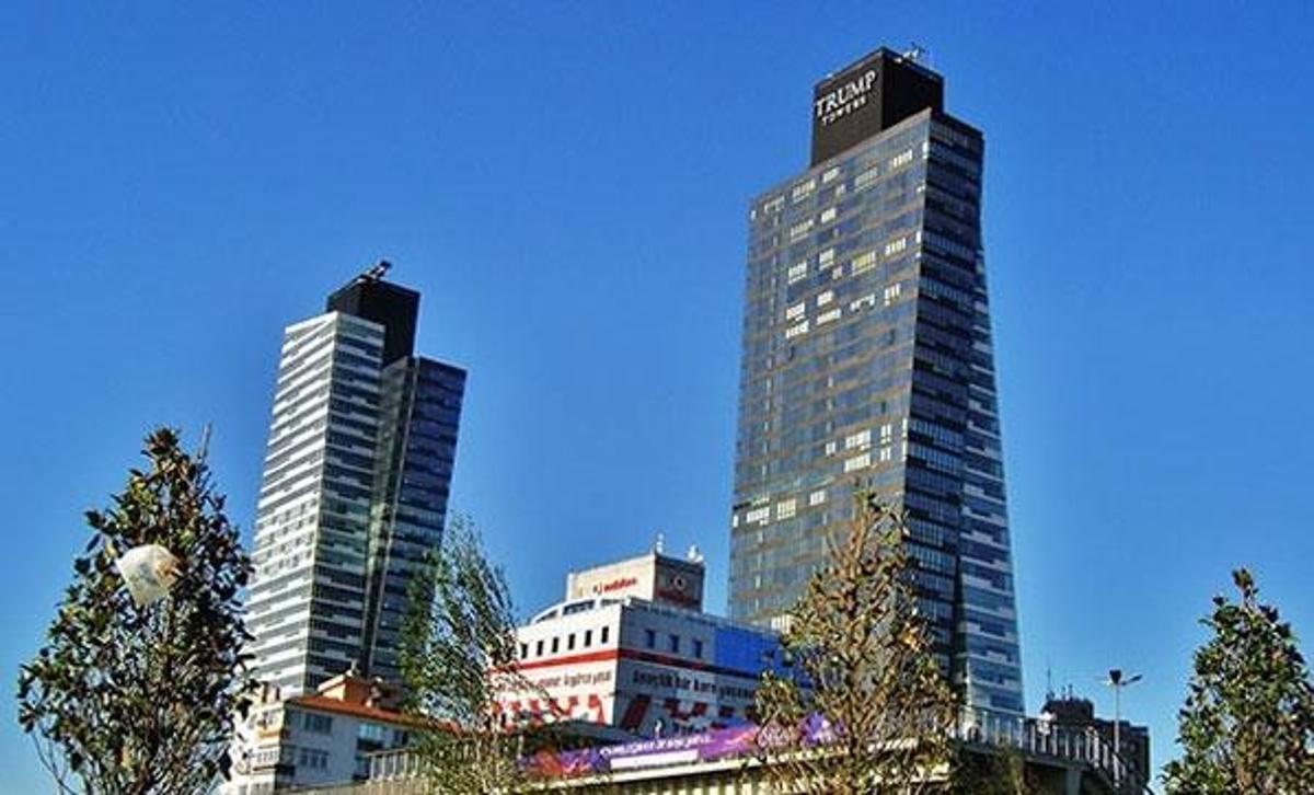 Şişli metrosundaki Trump AVM yönlendirme tabelaları kaldırıldı - Vatan ...