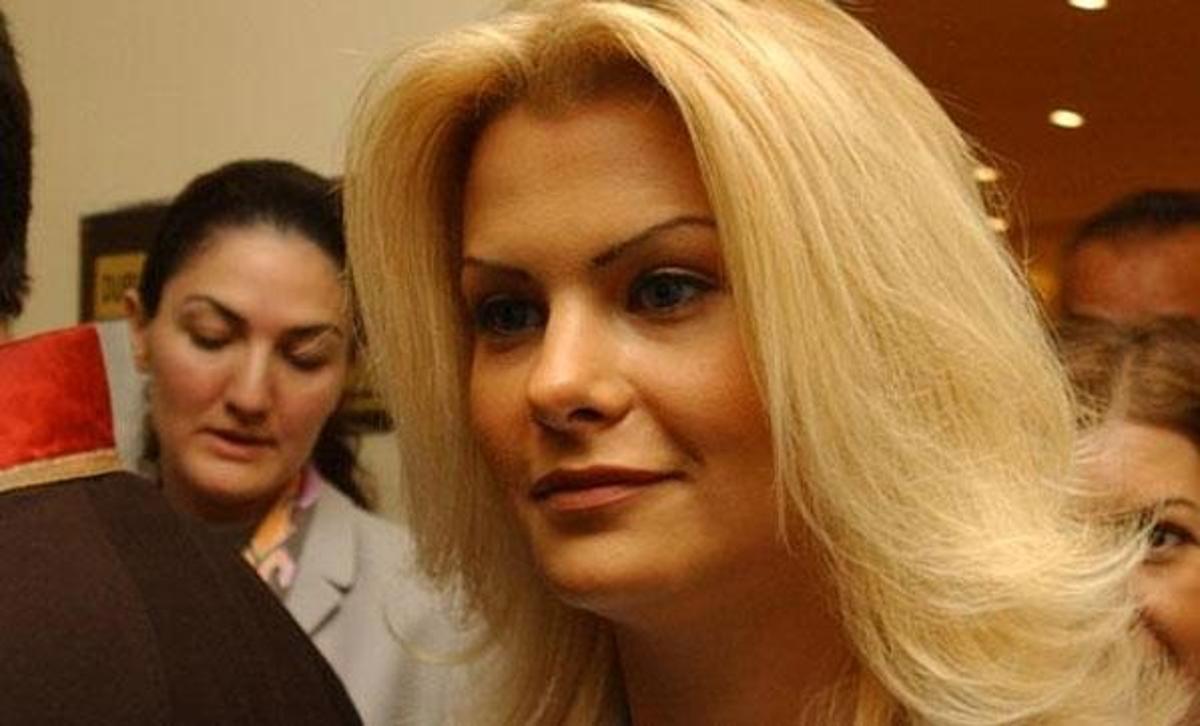 Adnan Oktar'ın en büyük mağdurlarından Ebru Şimşek ilk kez konuştu ...