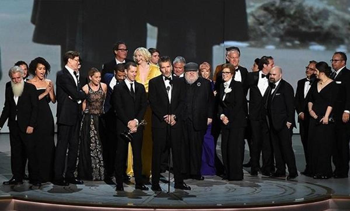 Emmy Ödülleri sahiplerini buldu: Netflix, HBO'yu geçti