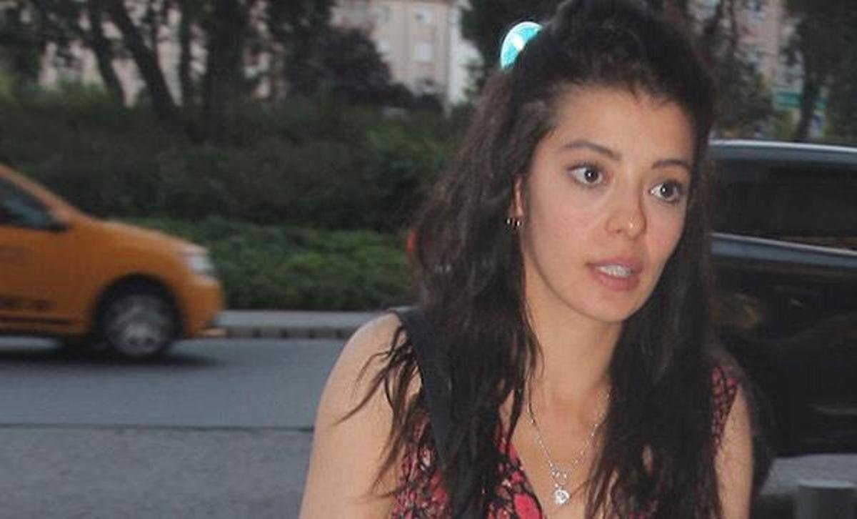 Selin Şekerci'nin acı günü: Hoşçakal baba! - Gazetevatan En Son Magazin ...