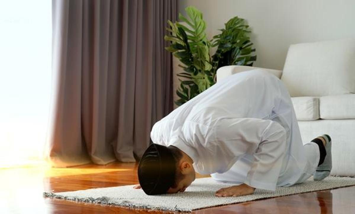 Tilavet secdesi nerelerde geçer? Kuranda kaç tanedir? Tilavet secdesi ...