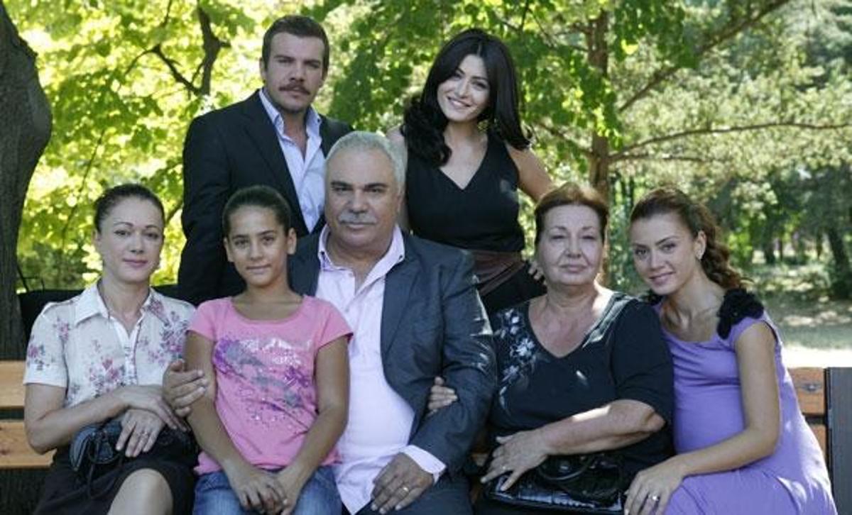 Efsane dizi yeniden ekranlara geliyor!