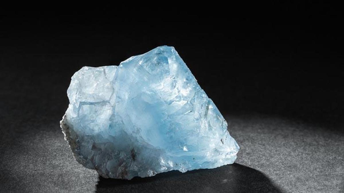 Kalsedon Taşı Özellikleri Nelerdir? Kalsedon Taşının En Bilinen ...