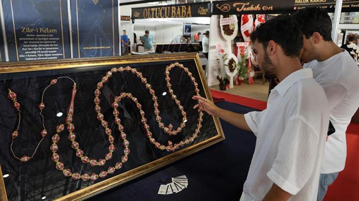 Bu tespihe değer biçilemiyor: Adana'daki fuarda gösterime çıktı! Kur'an ...