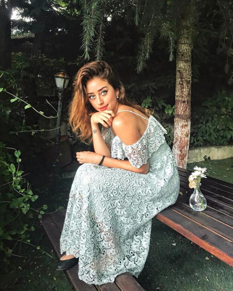 Zeynep Alkan - Vatan Gazetesi Magazin Haberleri