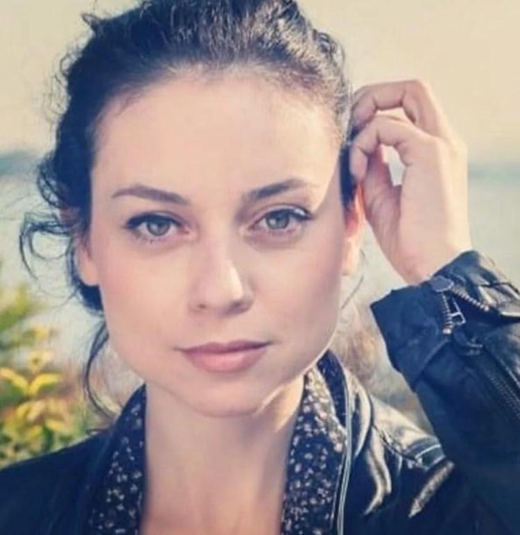 Aliye ve Zerda'nın genç yıldızıydı! Derya Artemel'in son hali ...