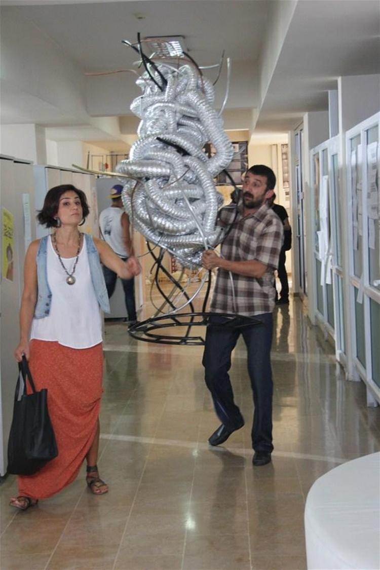 Guruldayan Kalpler Filmi - Magazin Haberleri