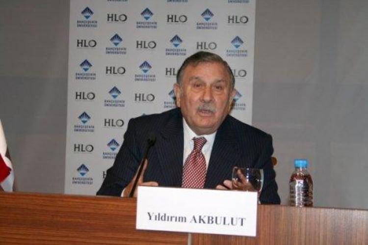 Yıldırım Akbulut kimdir?