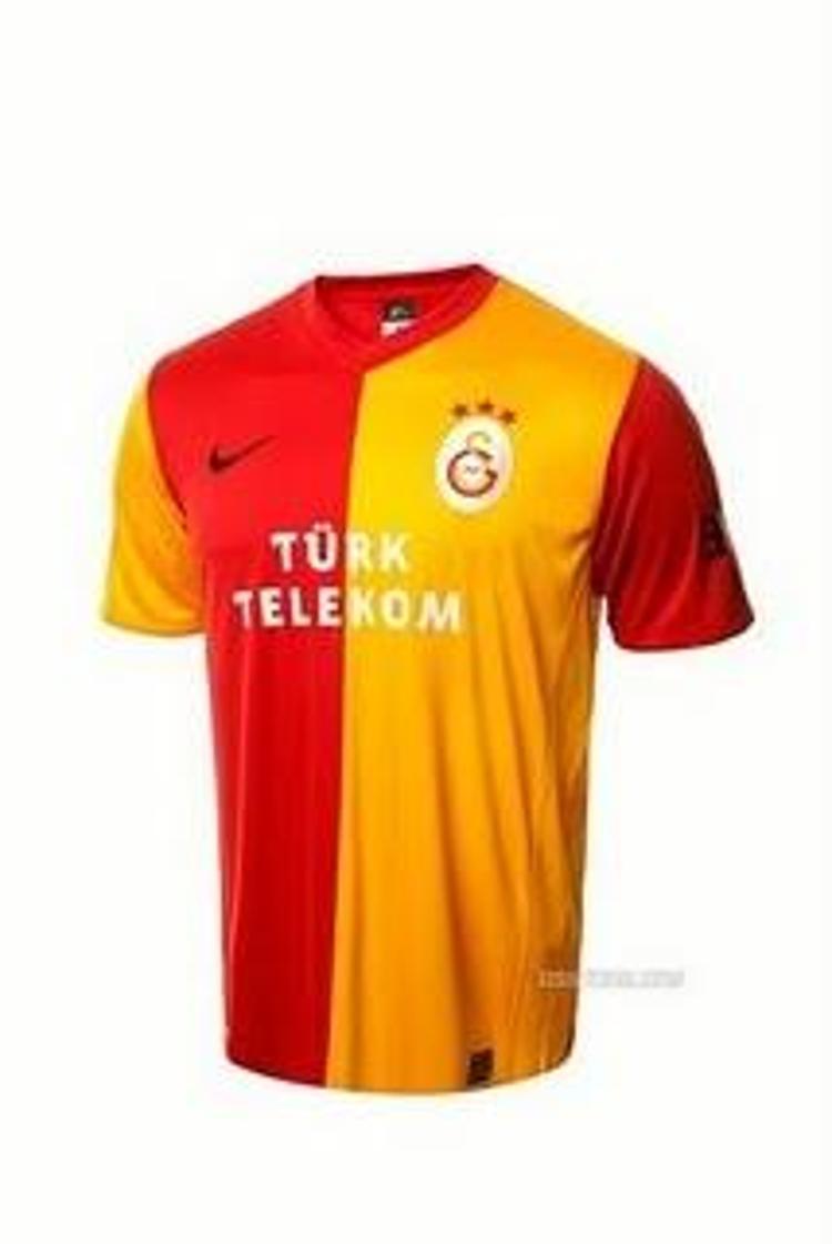 İşte GS'nin yeni formaları - Sampiy10 Spor Haberleri