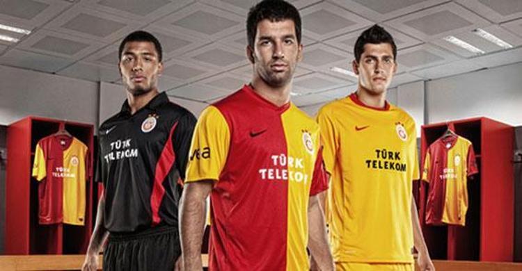 İşte GS'nin yeni formaları - Sampiy10 Spor Haberleri