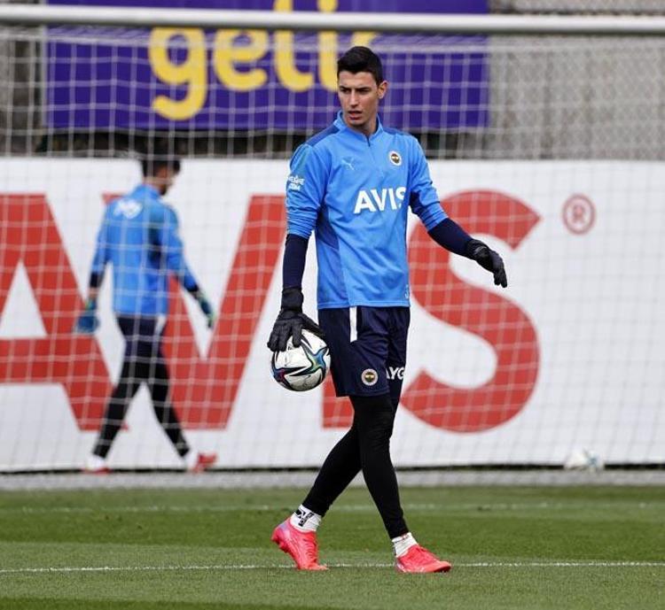 Sergen Yalçın transfer etti Beşiktaş'ta istenmeyen adam ilan edildi ...