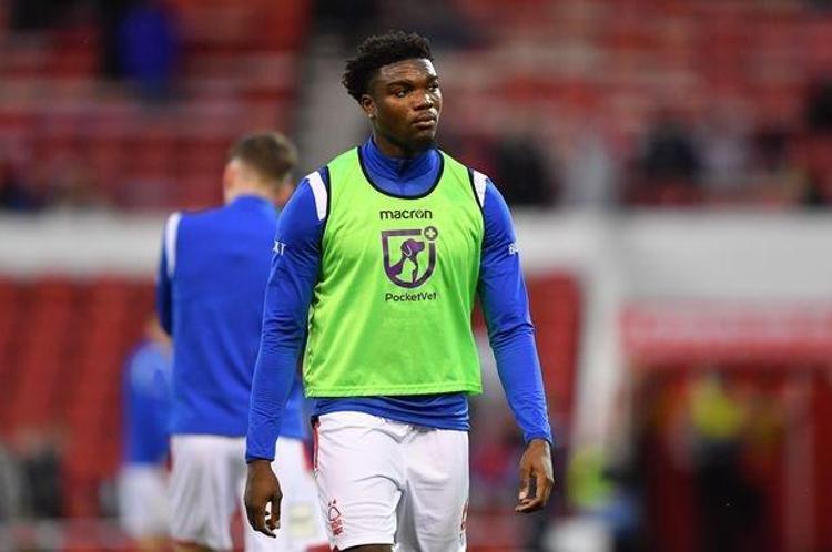 Jorge Jesus'a yeni Joseph Yobo! Ali Koç defans şart dedi Mbe Soh için 2 ...