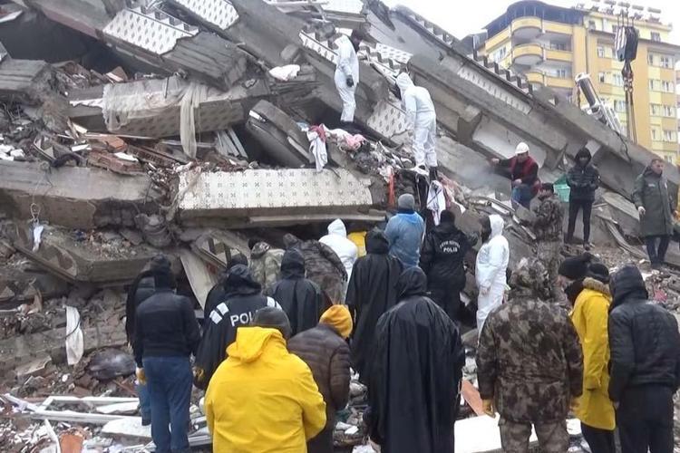 Hatay depremi nasıl oluştu? ‘Denizin içinden geçen büyük bir hat ...