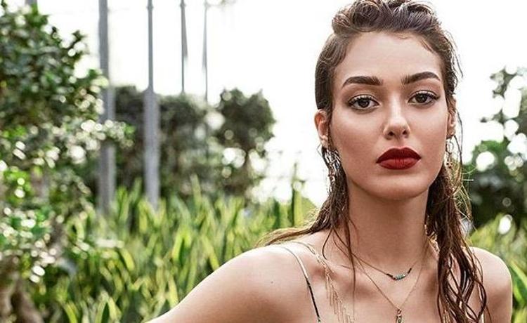 Mert Yazıcıoğlu ve Dilan Çiçek Deniz ikilisini o isim tanıştırdı!