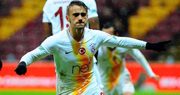 Galatasaray'da son dakika transfer sürprizi! Yıldız futbolcudan ...
