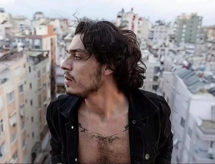 Ateş Kuşları Kara kimdir? Ali Önsöz kaç yaşında, hangi dizilerde oynadı?