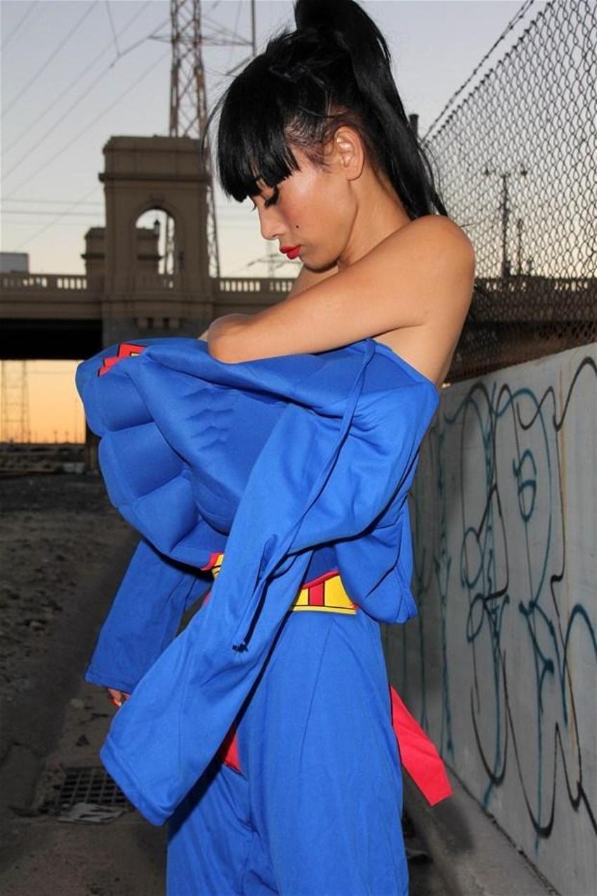 Bai Ling
