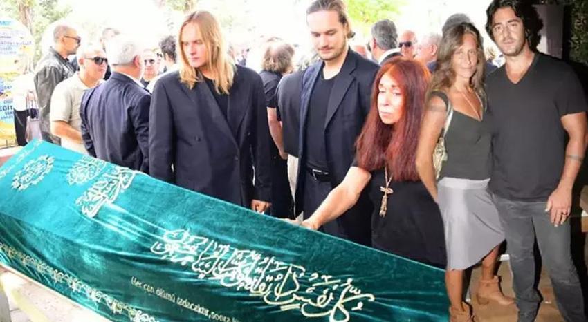 Cem Büyükhanlı son yolculuğuna uğurlandı! Bennu Gerede cenaze törenine ...