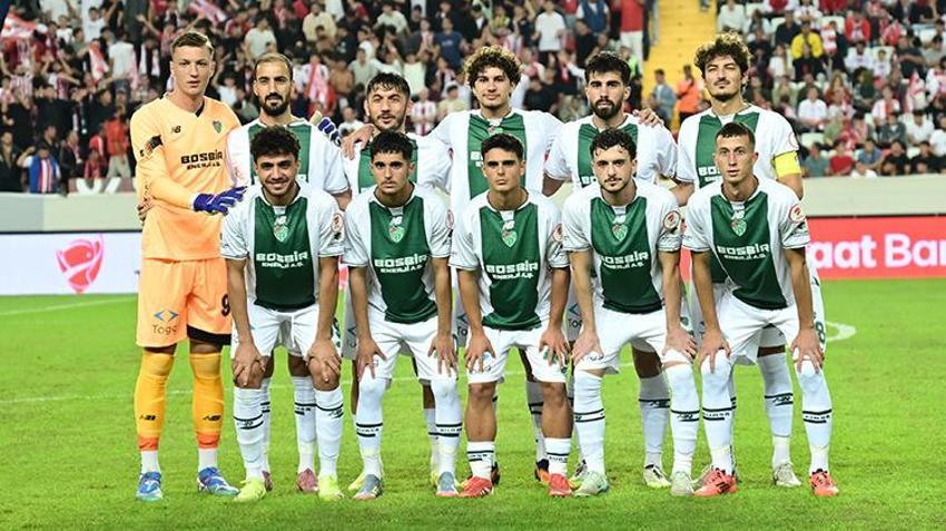 Bursaspor, Antalyaspor'a yenildi, ortalık karıştı: Elenmemiz iyi oldu ...