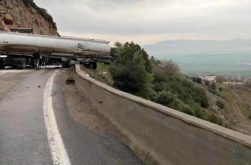 Gaziantep'te korkunç kaza! Kafa kafaya çarpıştılar - Son Dakika ...