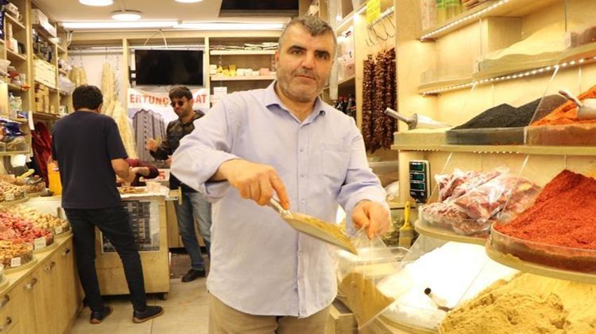 Kayseri'de kuyruklar oluştu! Evde kendi yapmak isteyenler akın akın ...
