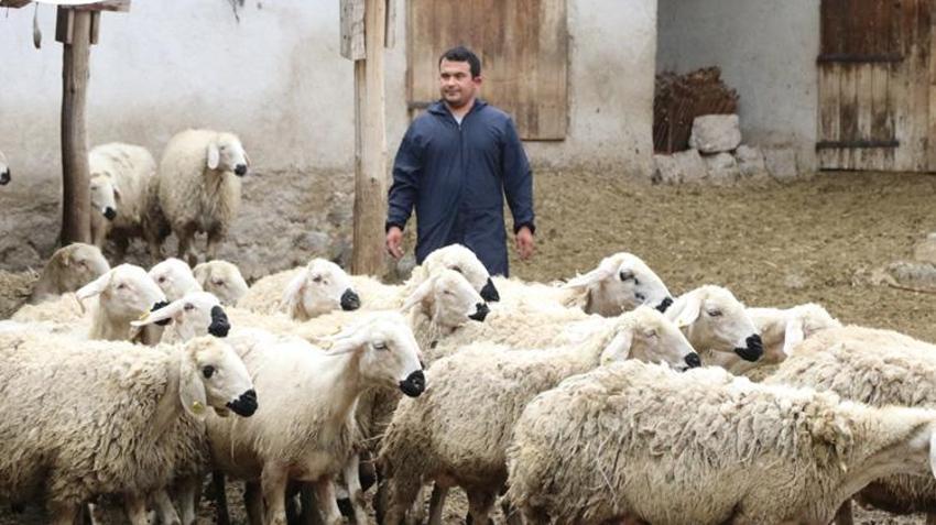 Hastalığına rağmen pes etmedi! Köyüne dönüp kendi işinin patronu oldu ...